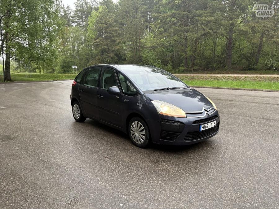 Grey Citroen c4-picasso 2007 in Anyksciai, with an engine capacity of 1.60 L and mileage of 378 thousand km for 800 €, photo 8 on AUTOMOTO.COM.LV