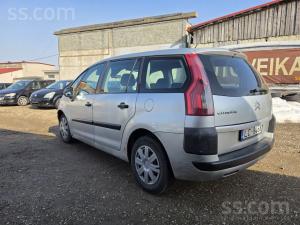Pelēks Citroen c4-picasso 2007 Rēzekne, ar dzinēja tilpumu 1.60 L un nobraukumu 0 tūkst. km par 900 €, foto 6 vietnē AUTOMOTO.COM.LV