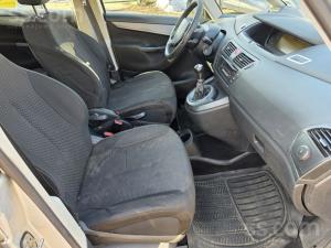 Pelēks Citroen c4-picasso 2007 Rēzekne, ar dzinēja tilpumu 1.60 L un nobraukumu 0 tūkst. km par 900 €, foto 10 vietnē AUTOMOTO.COM.LV