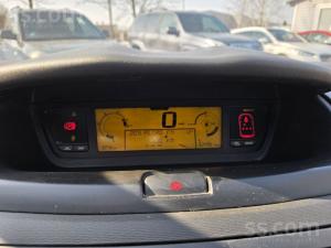Pelēks Citroen c4-picasso 2007 Rēzekne, ar dzinēja tilpumu 1.60 L un nobraukumu 0 tūkst. km par 900 €, foto 13 vietnē AUTOMOTO.COM.LV