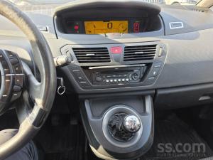 Pelēks Citroen c4-picasso 2007 Rēzekne, ar dzinēja tilpumu 1.60 L un nobraukumu 0 tūkst. km par 900 €, foto 14 vietnē AUTOMOTO.COM.LV