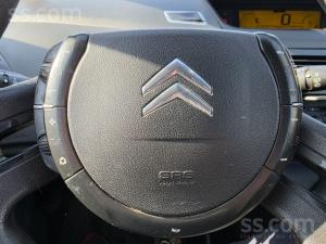 Pelēks Citroen c4-picasso 2007 Rēzekne, ar dzinēja tilpumu 1.60 L un nobraukumu 0 tūkst. km par 900 €, foto 15 vietnē AUTOMOTO.COM.LV