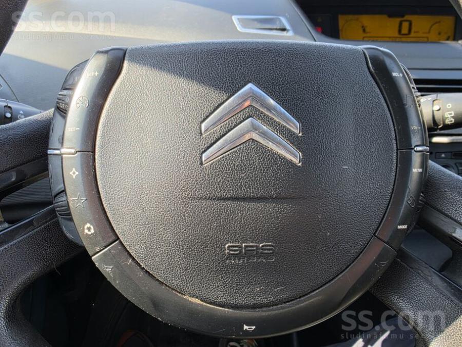 Pelēks Citroen c4-picasso 2007 Rēzekne, ar dzinēja tilpumu 1.60 L un nobraukumu 0 tūkst. km par 900 €, foto 15 vietnē AUTOMOTO.COM.LV