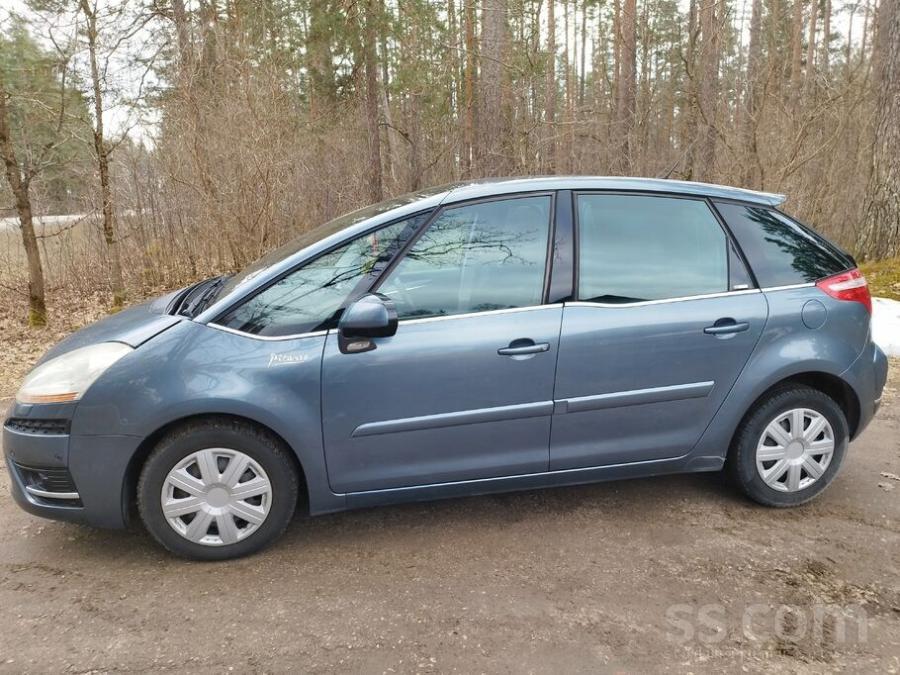 Серый Ситроен С4 Пикассо 2007 в Рига, объемом двигателя 1.60 л и пробегом 251 тыс. км за 2600 €, фото 12 на AUTOMOTO.COM.LV