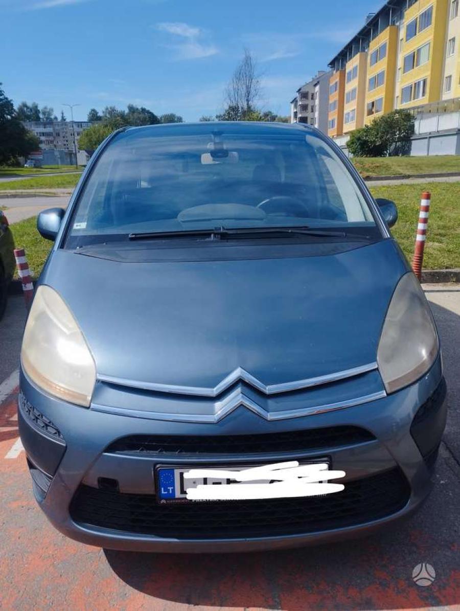 Pelēks Citroen c4-picasso 2007 Kauņa, ar dzinēja tilpumu 1.60 L un nobraukumu 261 tūkst. km par 1350 €, foto 3 vietnē AUTOMOTO.COM.LV