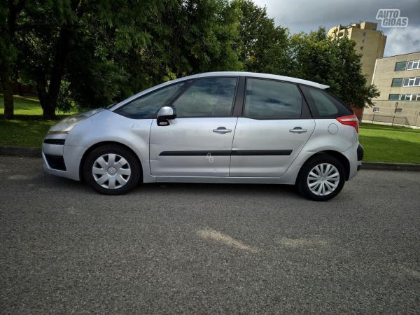 Pelēks Citroen c4-picasso 2007 Kauņa, ar dzinēja tilpumu 1.60 L un nobraukumu 322 tūkst. km par 800 €, foto 7 vietnē AUTOMOTO.COM.LV