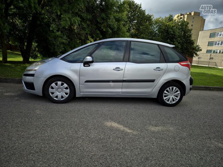 Pelēks Citroen c4-picasso 2007 Kauņa, ar dzinēja tilpumu 1.60 L un nobraukumu 322 tūkst. km par 800 €, foto 8 vietnē AUTOMOTO.COM.LV