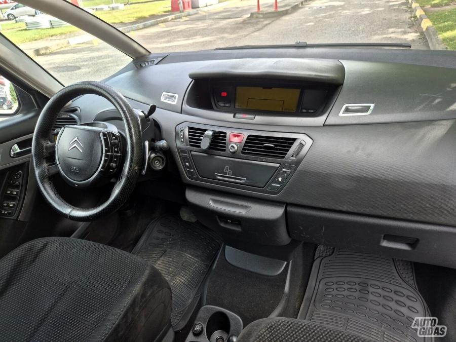 Pelēks Citroen c4-picasso 2007 Kauņa, ar dzinēja tilpumu 1.60 L un nobraukumu 322 tūkst. km par 800 €, foto 11 vietnē AUTOMOTO.COM.LV