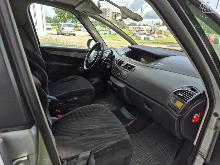 Pelēks Citroen c4-picasso 2007 Kauņa, ar dzinēja tilpumu 1.60 L un nobraukumu 322 tūkst. km par 800 €, foto 12 vietnē AUTOMOTO.COM.LV