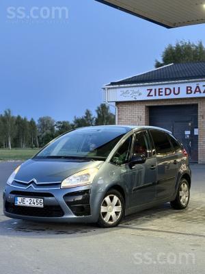 Pelēks Citroen c4-picasso 2008 Kuldīga, ar dzinēja tilpumu 2.00 L un nobraukumu 0 tūkst. km par 6990 €, foto 5 vietnē AUTOMOTO.COM.LV