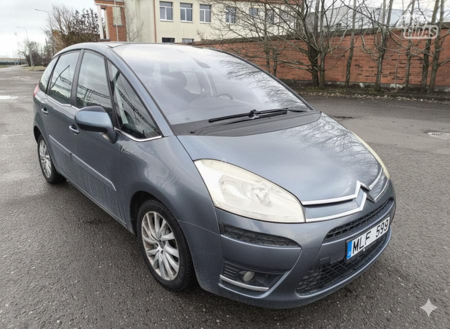 Pelēks Citroen c4-picasso 2008 Šauļi, ar dzinēja tilpumu 1.60 L un nobraukumu 244 tūkst. km par 1550 €, foto 1 vietnē AUTOMOTO.COM.LV
