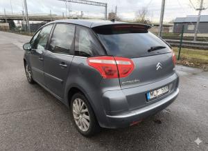 Pelēks Citroen c4-picasso 2008 Šauļi, ar dzinēja tilpumu 1.60 L un nobraukumu 244 tūkst. km par 1550 €, foto 4 vietnē AUTOMOTO.COM.LV