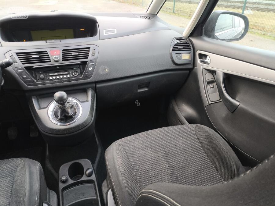 Pelēks Citroen c4-picasso 2008 Šauļi, ar dzinēja tilpumu 1.60 L un nobraukumu 244 tūkst. km par 1550 €, foto 13 vietnē AUTOMOTO.COM.LV