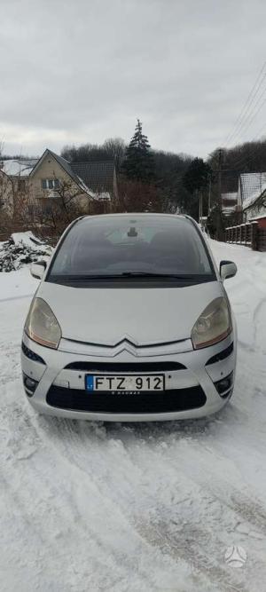 Pelēks Citroen c4-picasso 2008 Kauņa, ar dzinēja tilpumu 2.00 L un nobraukumu 220 tūkst. km par 800 €, foto 2 vietnē AUTOMOTO.COM.LV