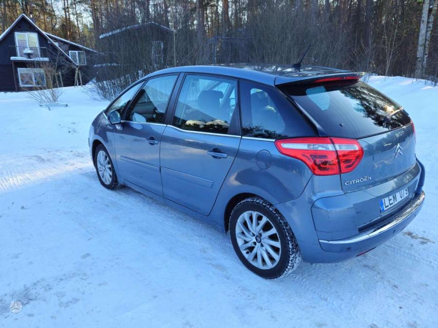Pelēks Citroen c4-picasso 2008 Tauragė, ar dzinēja tilpumu 1.56 L un nobraukumu 311 tūkst. km par 1900 €, foto 2 vietnē AUTOMOTO.COM.LV