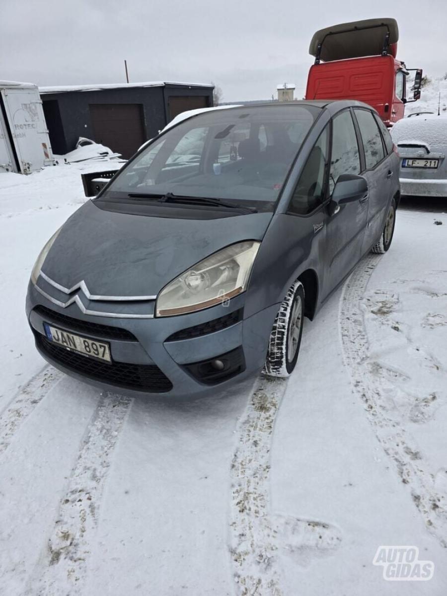 Pelēks Citroen c4-picasso 2008 Viļņa, ar dzinēja tilpumu 2.00 L un nobraukumu 200 tūkst. km par 650 €, foto 3 vietnē AUTOMOTO.COM.LV