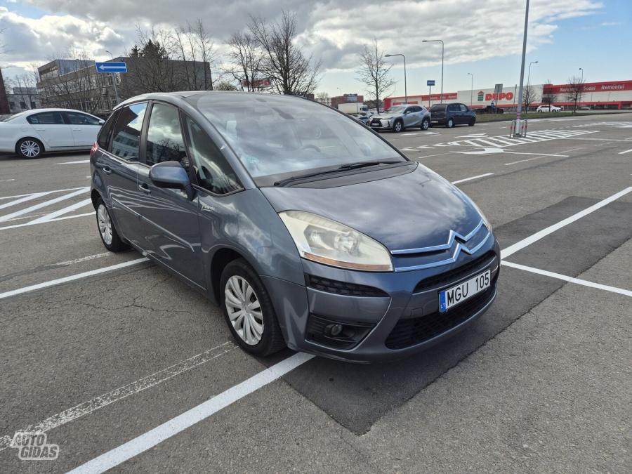 Pelēks Citroen c4-picasso 2008 Klaipėda, ar dzinēja tilpumu 2.00 L un nobraukumu 208 tūkst. km par 850 €, foto 4 vietnē AUTOMOTO.COM.LV
