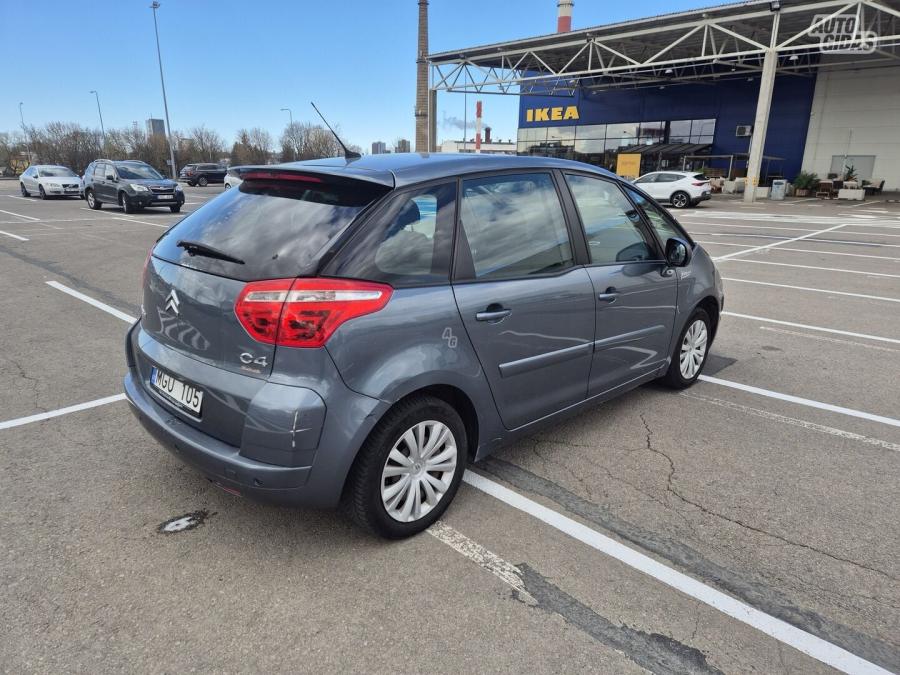 Pelēks Citroen c4-picasso 2008 Klaipėda, ar dzinēja tilpumu 2.00 L un nobraukumu 208 tūkst. km par 850 €, foto 6 vietnē AUTOMOTO.COM.LV