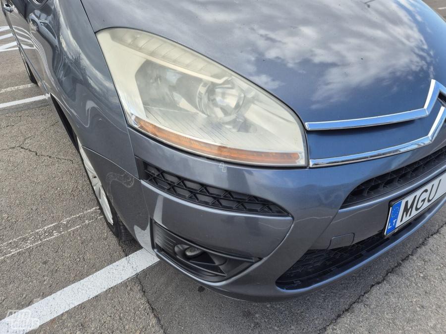 Pelēks Citroen c4-picasso 2008 Klaipėda, ar dzinēja tilpumu 2.00 L un nobraukumu 208 tūkst. km par 850 €, foto 16 vietnē AUTOMOTO.COM.LV