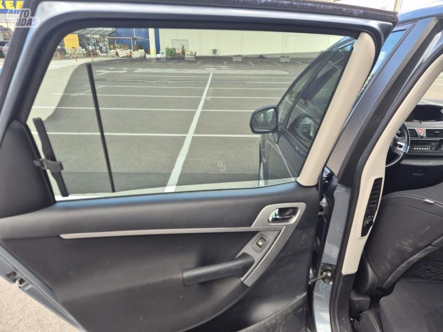 Pelēks Citroen c4-picasso 2008 Klaipėda, ar dzinēja tilpumu 2.00 L un nobraukumu 208 tūkst. km par 850 €, foto 22 vietnē AUTOMOTO.COM.LV