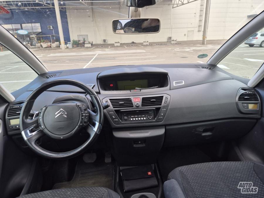 Pelēks Citroen c4-picasso 2008 Klaipėda, ar dzinēja tilpumu 2.00 L un nobraukumu 208 tūkst. km par 850 €, foto 24 vietnē AUTOMOTO.COM.LV
