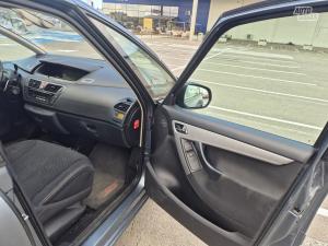 Pelēks Citroen c4-picasso 2008 Klaipėda, ar dzinēja tilpumu 2.00 L un nobraukumu 208 tūkst. km par 850 €, foto 26 vietnē AUTOMOTO.COM.LV