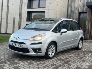 Pelēks Citroen c4-picasso 2008 Tauragė, ar dzinēja tilpumu 2.00 L un nobraukumu 232 tūkst. km par 1660 €, foto  vietnē AUTOMOTO.COM.LV