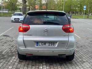 Pelēks Citroen c4-picasso 2008 Tauragė, ar dzinēja tilpumu 2.00 L un nobraukumu 232 tūkst. km par 1660 €, foto 6 vietnē AUTOMOTO.COM.LV
