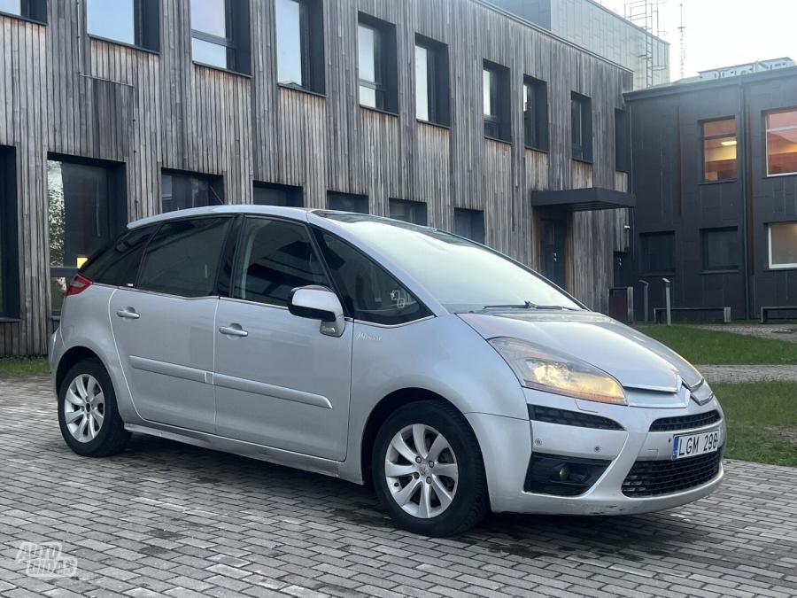 Pelēks Citroen c4-picasso 2008 Tauragė, ar dzinēja tilpumu 2.00 L un nobraukumu 232 tūkst. km par 1660 €, foto 7 vietnē AUTOMOTO.COM.LV