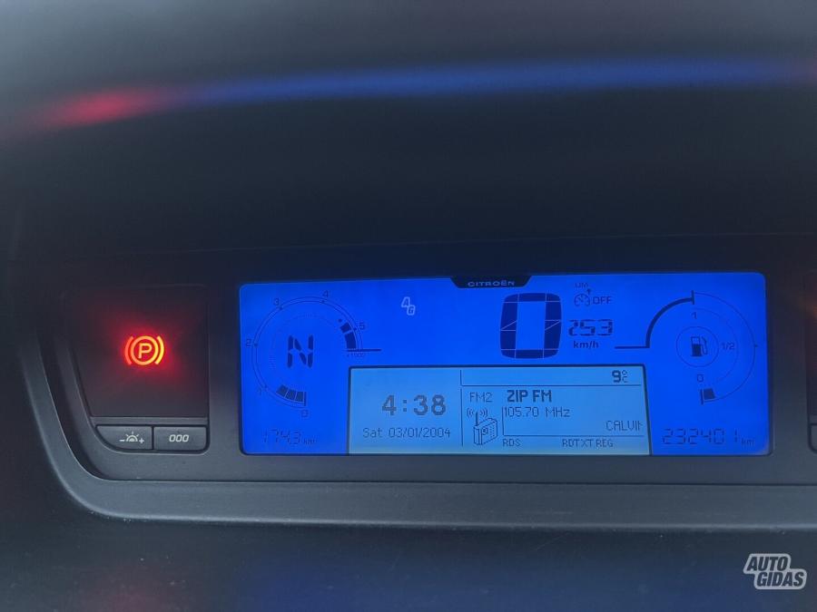 Pelēks Citroen c4-picasso 2008 Tauragė, ar dzinēja tilpumu 2.00 L un nobraukumu 232 tūkst. km par 1660 €, foto 26 vietnē AUTOMOTO.COM.LV