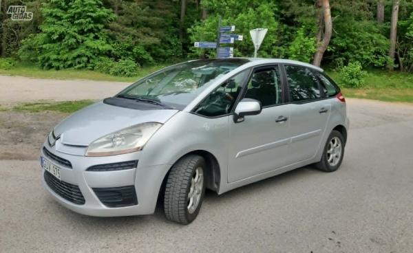 Pelēks Citroen c4-picasso 2008 Prienai, ar dzinēja tilpumu 1.60 L un nobraukumu 380 tūkst. km par 1070 €, foto 2 vietnē AUTOMOTO.COM.LV