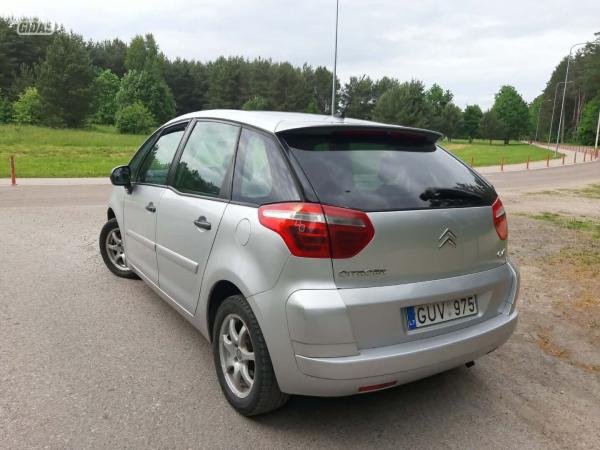 Pelēks Citroen c4-picasso 2008 Prienai, ar dzinēja tilpumu 1.60 L un nobraukumu 380 tūkst. km par 1070 €, foto 3 vietnē AUTOMOTO.COM.LV