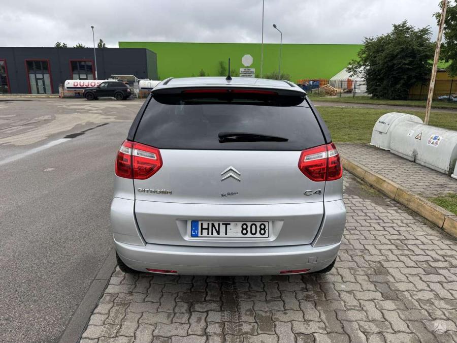 Pelēks Citroen c4-picasso 2008 Kauņa, ar dzinēja tilpumu 1.56 L un nobraukumu 103 tūkst. km par 3350 €, foto 6 vietnē AUTOMOTO.COM.LV