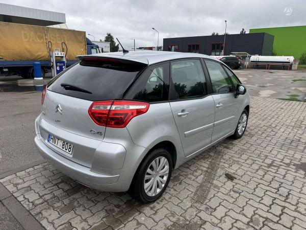 Pelēks Citroen c4-picasso 2008 Kauņa, ar dzinēja tilpumu 1.56 L un nobraukumu 103 tūkst. km par 3350 €, foto 6 vietnē AUTOMOTO.COM.LV