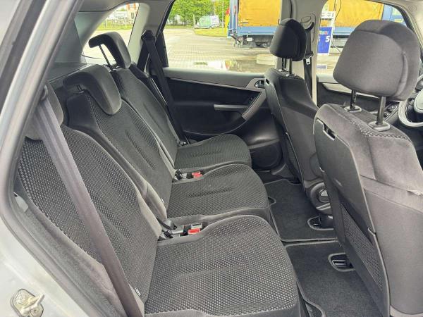 Pelēks Citroen c4-picasso 2008 Kauņa, ar dzinēja tilpumu 1.56 L un nobraukumu 103 tūkst. km par 3350 €, foto 10 vietnē AUTOMOTO.COM.LV