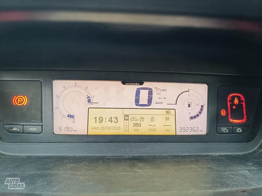 Pelēks Citroen c4-picasso 2008 Kauņa, ar dzinēja tilpumu 1.80 L un nobraukumu 393 tūkst. km par 1600 €, foto 8 vietnē AUTOMOTO.COM.LV