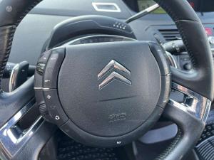 Pelēks Citroen c4-picasso 2009 Viļņa, ar dzinēja tilpumu 1.56 L un nobraukumu 303 tūkst. km par 1450 €, foto 33 vietnē AUTOMOTO.COM.LV
