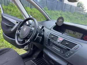 Pelēks Citroen c4-picasso 2009 Viļņa, ar dzinēja tilpumu 1.56 L un nobraukumu 303 tūkst. km par 1450 €, foto 40 vietnē AUTOMOTO.COM.LV
