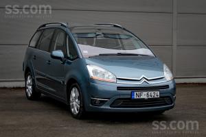 Grey Citroen c4-picasso 2010 in Riga, with an engine capacity of 1.60 L and mileage of 0 thousand km for 6400 €, photo 3 on AUTOMOTO.COM.LV