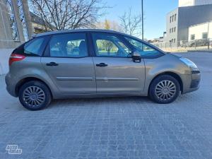 Grey Citroen c4-picasso 2010 in Telschi, with an engine capacity of 1.60 L and mileage of 278 thousand km for 1450 €, photo 9 on AUTOMOTO.COM.LV