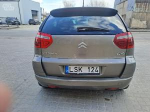 Grey Citroen c4-picasso 2010 in Telschi, with an engine capacity of 1.60 L and mileage of 278 thousand km for 1450 €, photo 6 on AUTOMOTO.COM.LV