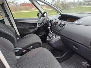 Grey Citroen c4-picasso 2010 in Telschi, with an engine capacity of 1.60 L and mileage of 278 thousand km for 1450 €, photo 13 on AUTOMOTO.COM.LV