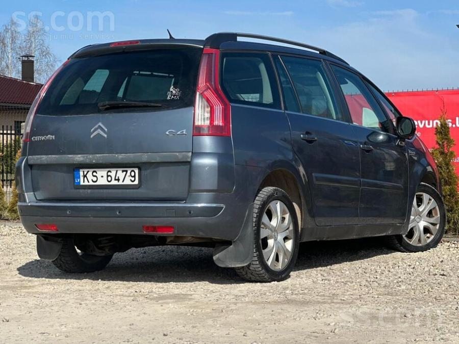 Pelēks Citroen c4-picasso 2010 Jelgava, ar dzinēja tilpumu 1.60 L un nobraukumu 0 tūkst. km par 2890 €, foto 5 vietnē AUTOMOTO.COM.LV