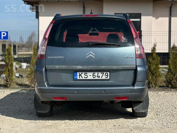 Pelēks Citroen c4-picasso 2010 Jelgava, ar dzinēja tilpumu 1.60 L un nobraukumu 0 tūkst. km par 2890 €, foto 5 vietnē AUTOMOTO.COM.LV