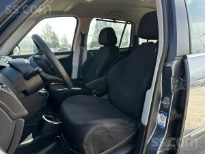 Pelēks Citroen c4-picasso 2010 Jelgava, ar dzinēja tilpumu 1.60 L un nobraukumu 0 tūkst. km par 2890 €, foto 9 vietnē AUTOMOTO.COM.LV