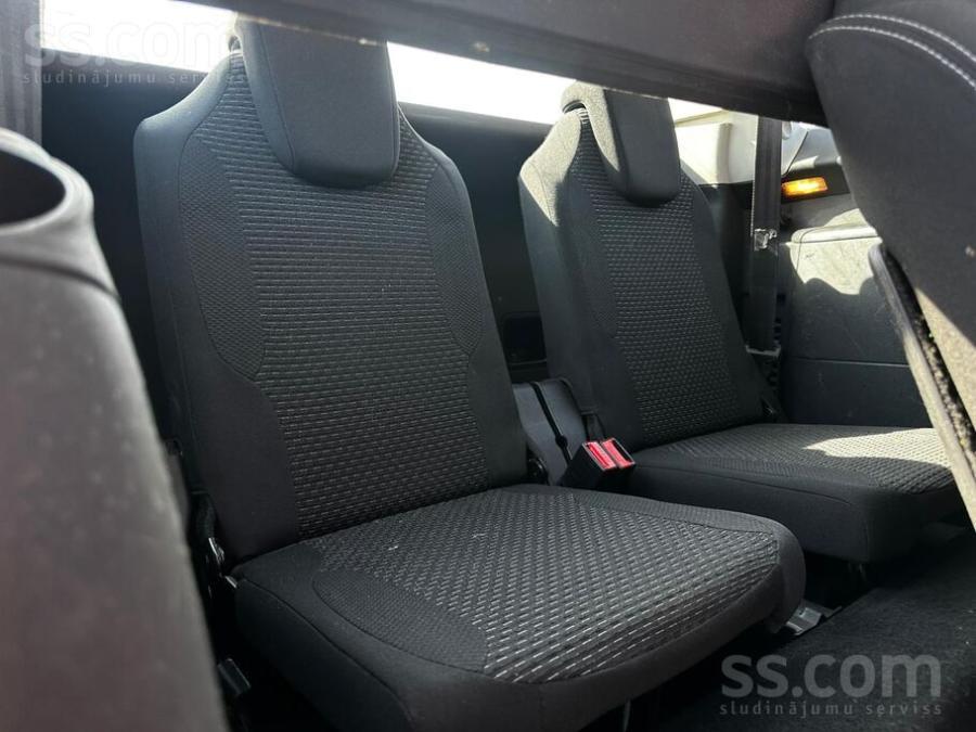 Pelēks Citroen c4-picasso 2010 Jelgava, ar dzinēja tilpumu 1.60 L un nobraukumu 0 tūkst. km par 2890 €, foto 13 vietnē AUTOMOTO.COM.LV
