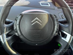 Pelēks Citroen c4-picasso 2010 Jelgava, ar dzinēja tilpumu 1.60 L un nobraukumu 0 tūkst. km par 2890 €, foto 25 vietnē AUTOMOTO.COM.LV