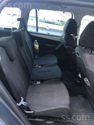 Pelēks Citroen c4-picasso 2010 Rīga, ar dzinēja tilpumu 1.60 L un nobraukumu 312 tūkst. km par 2000 €, foto 14 vietnē AUTOMOTO.COM.LV