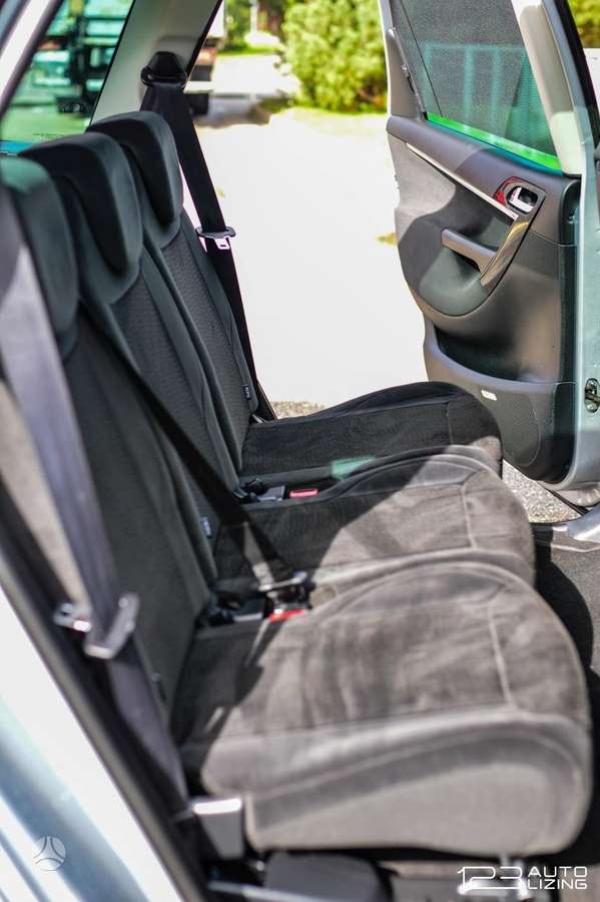 Pelēks Citroen c4-picasso 2010 Kretinga, ar dzinēja tilpumu 2.00 L un nobraukumu 180 tūkst. km par 4350 €, foto 9 vietnē AUTOMOTO.COM.LV
