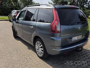 Pelēks Citroen c4-picasso 2010 Rīga, ar dzinēja tilpumu 1.60 L un nobraukumu 365 tūkst. km par 2990 €, foto 6 vietnē AUTOMOTO.COM.LV
